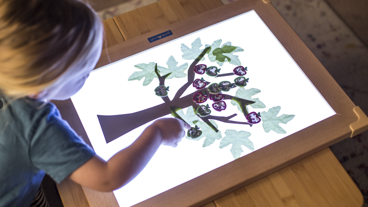 Light Activity Tablets and Tabletop Lightboxes for Kids – Guidecraft